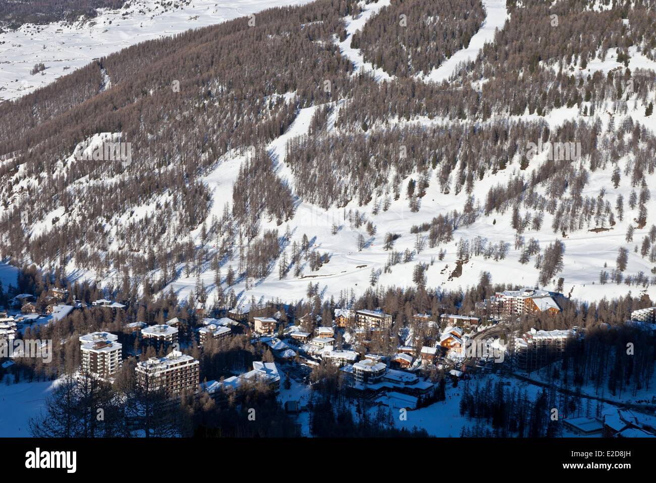 Vars Ski Resort High Resolution Stock Photography and Images - Alamy