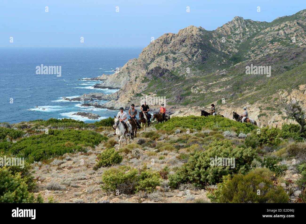 France, Haute Corse, Nebbio, Punta di l'Acciolu (Acciola), riders ...