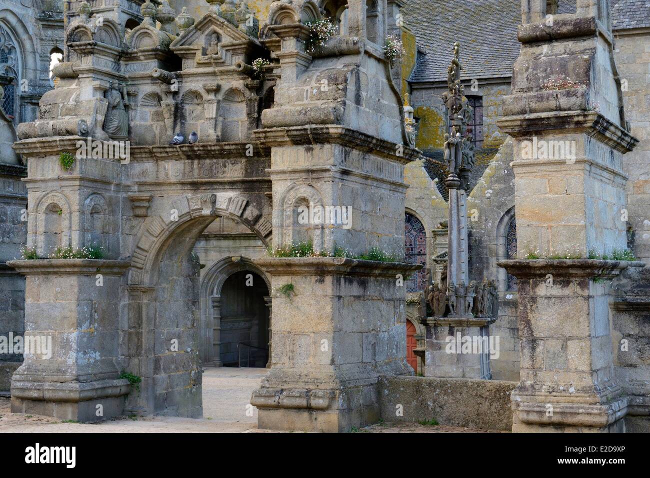 Saint thegonnec hi-res stock photography and images - Alamy