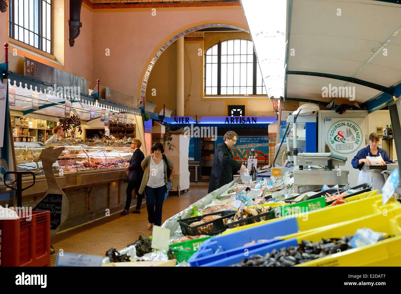 Rennes market hi-res stock photography and images - Alamy