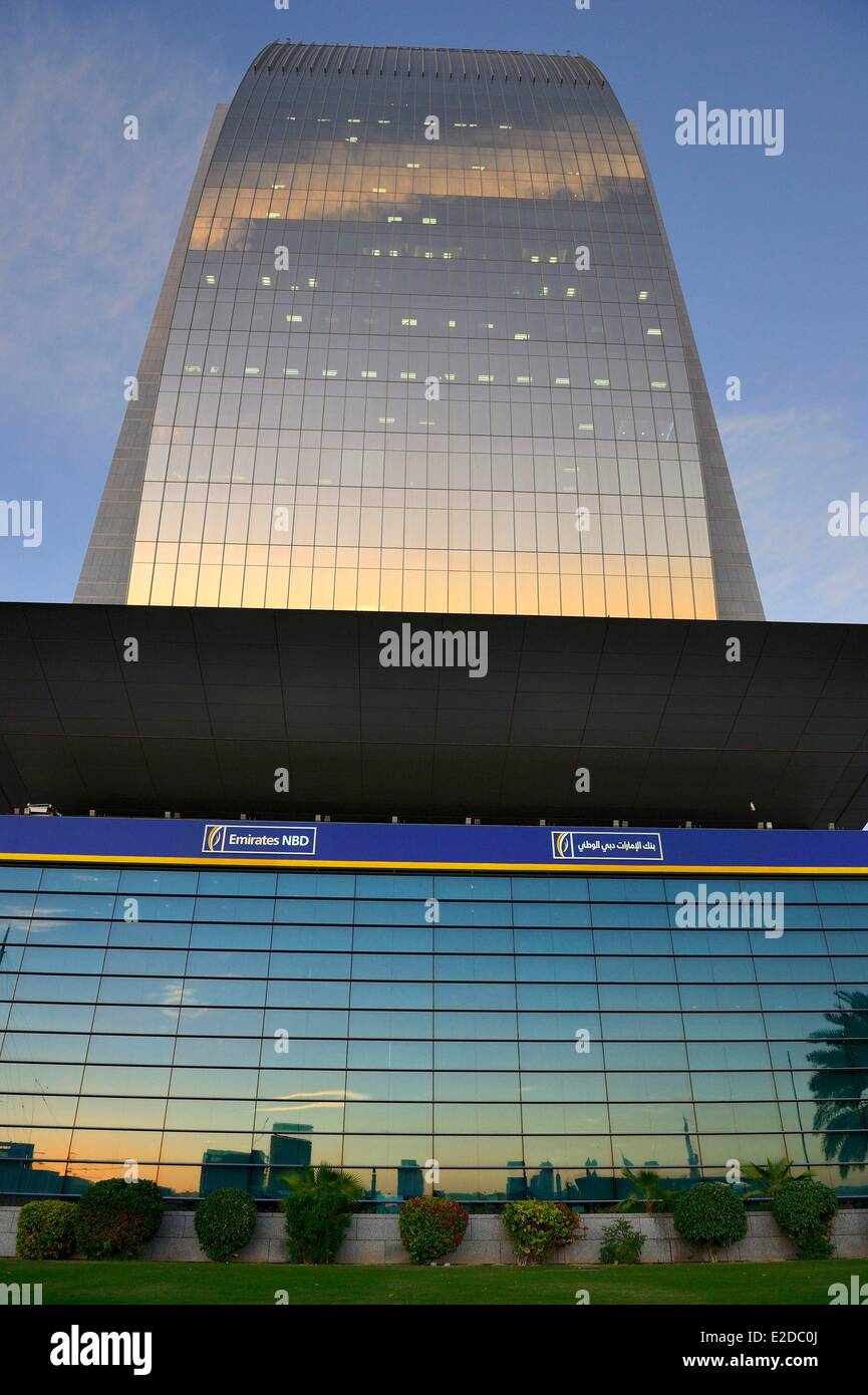 Completed building hi-res stock photography and images - Alamy