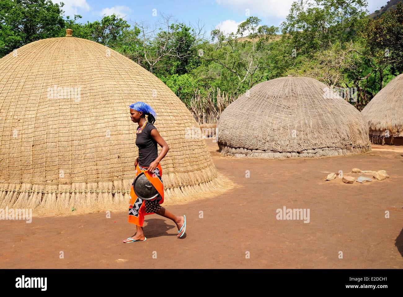 Mantenga village people swaziland hi-res stock photography and images ...