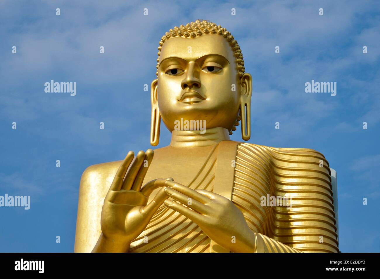 Sri Lanka Central Province Matale District Dambulla Statue of huge ...
