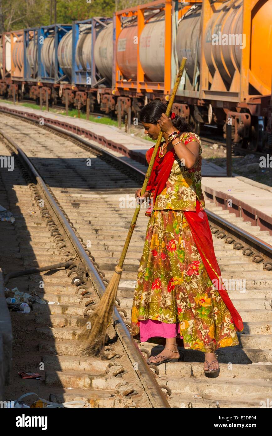 India Rajasthan state Jodhpur Untouchable woman sweeping at the railway ...