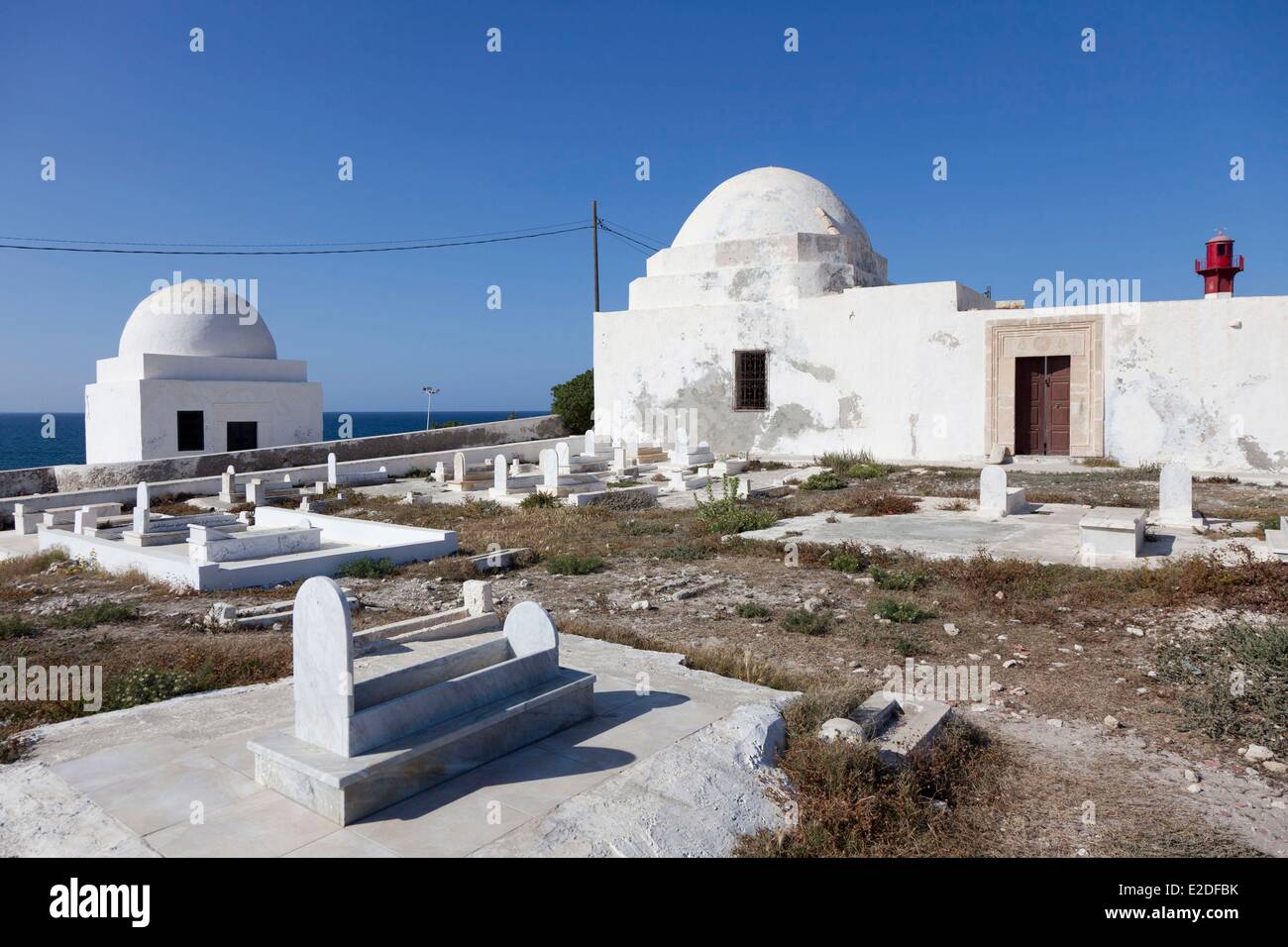 Tomb of marabout hi-res stock photography and images - Alamy