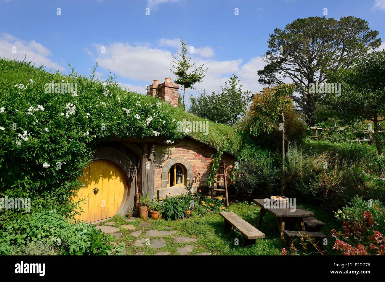 New Zealand North Island Matamata Hobbiton the hobbit village built for ...