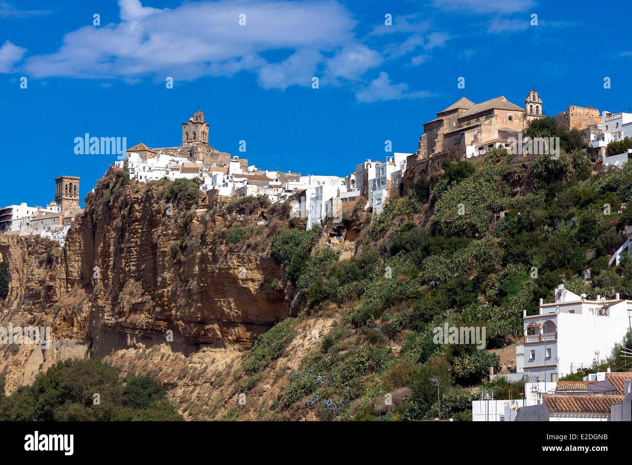 Spain, Andalusia, white village of Arcos de la Frontera, the arab ...