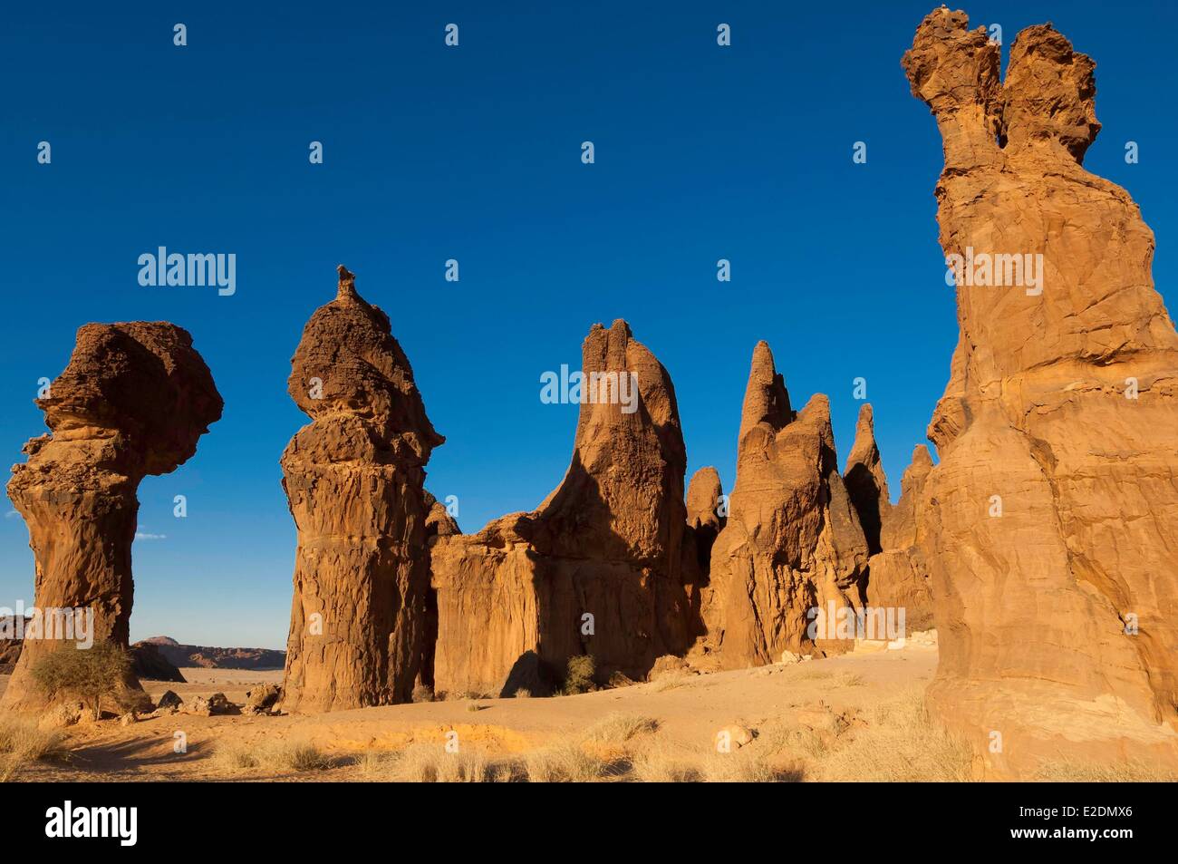 Chad Southern Sahara desert Ennedi massif Deli needles Stock Photo - Alamy