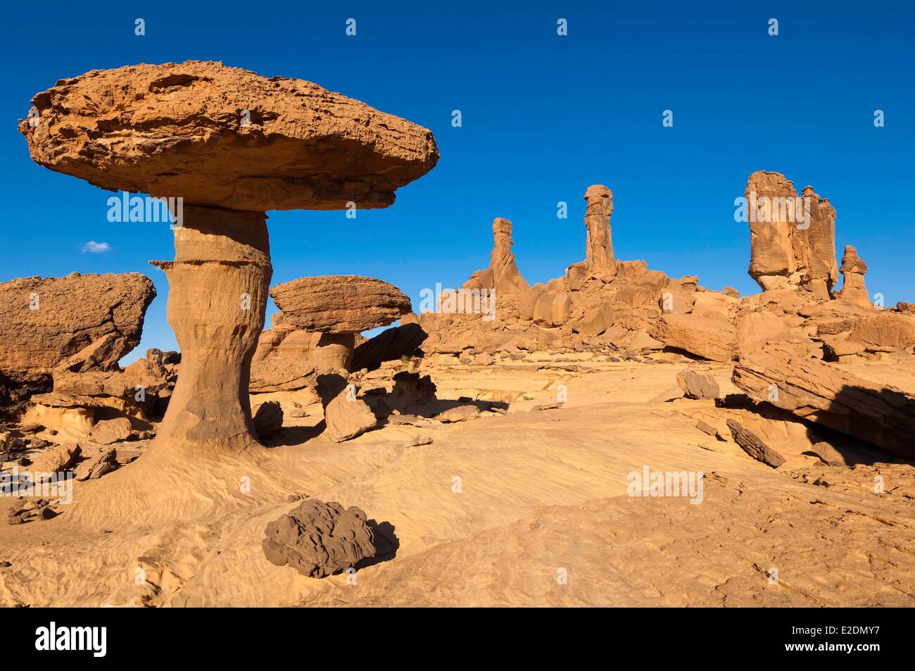Africa chad ennedi massif hi-res stock photography and images - Alamy