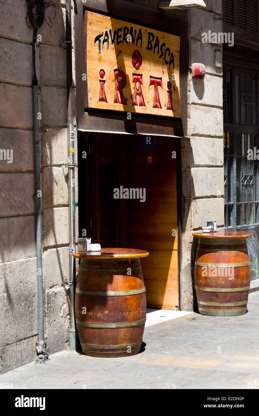 Taverna facade hi-res stock photography and images - Alamy