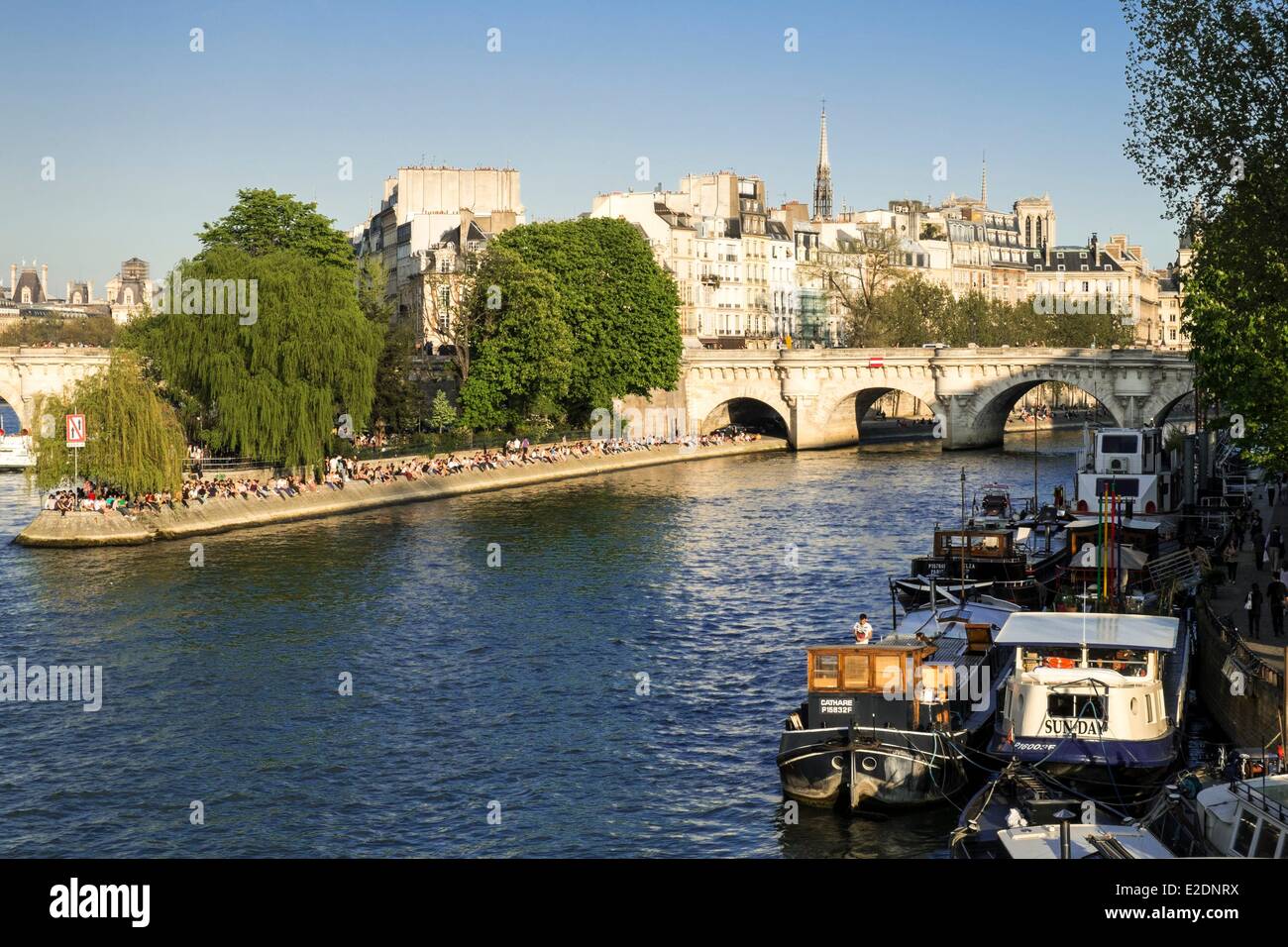 France Paris Seine river banks listed as World Heritage by UNESCO Ile ...