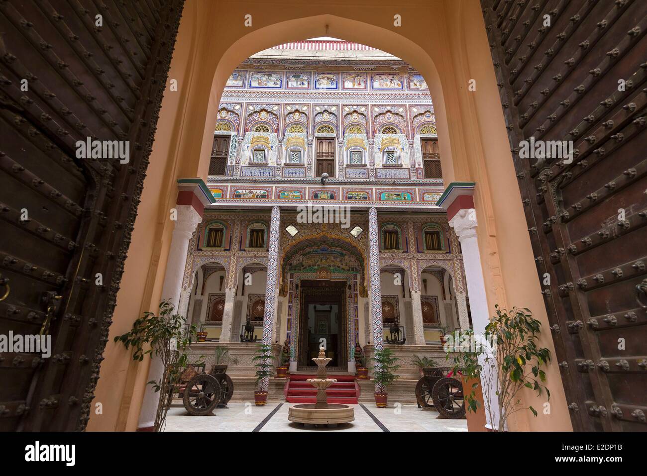 Shekhawati haveli hi-res stock photography and images - Alamy