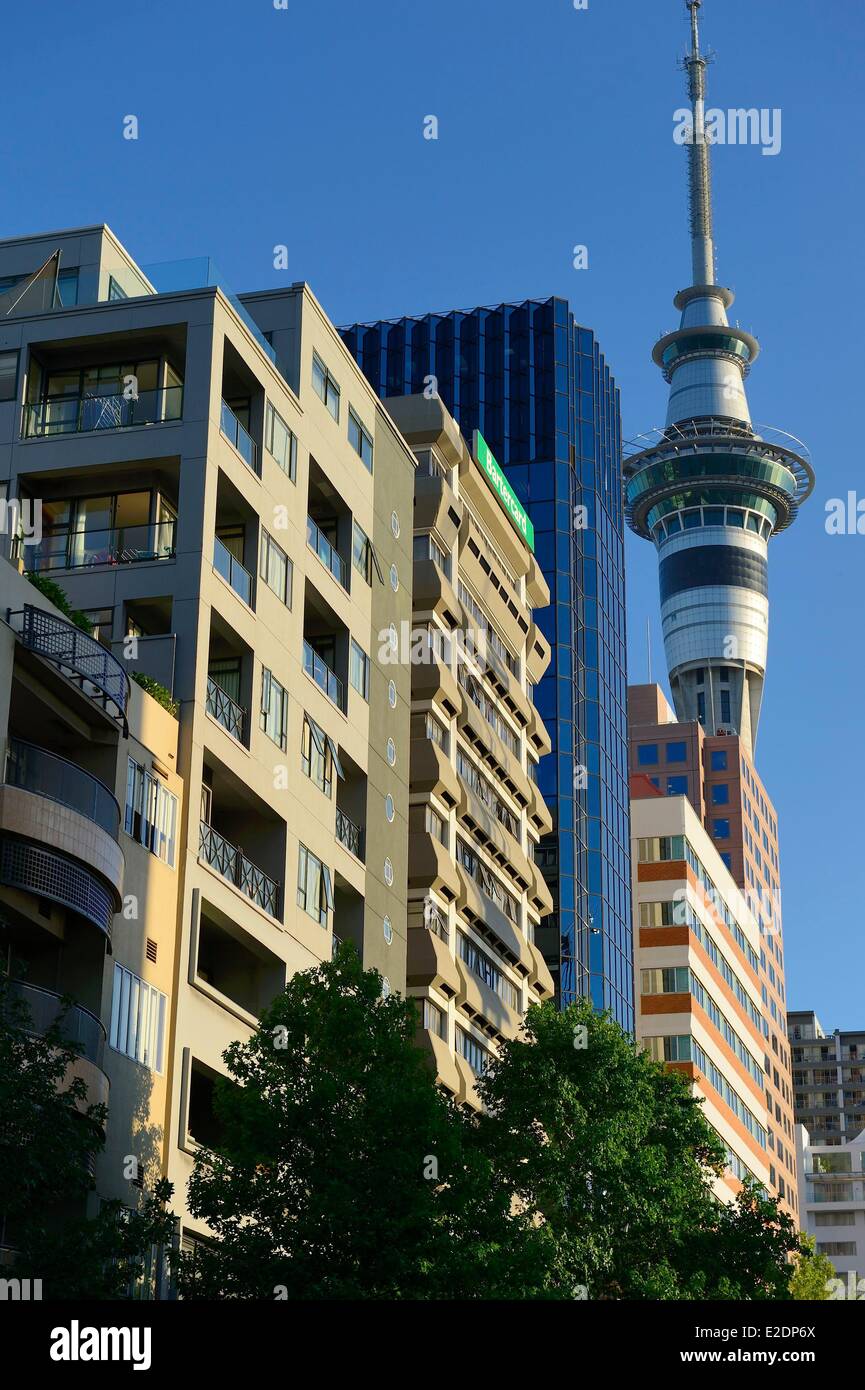 Auckland radio tower hi-res stock photography and images - Alamy