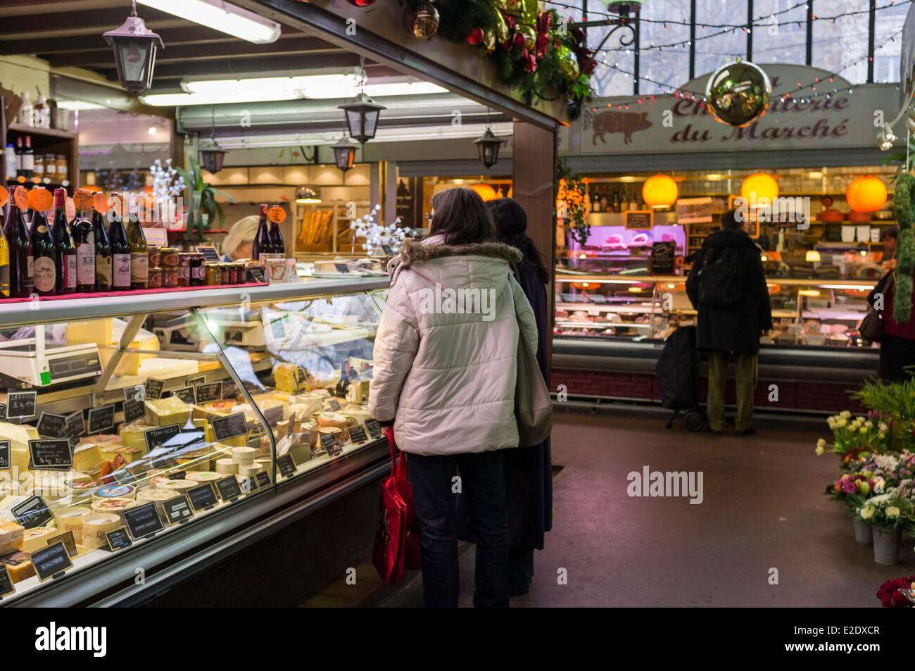 Butchers market stall france hi-res stock photography and images - Alamy