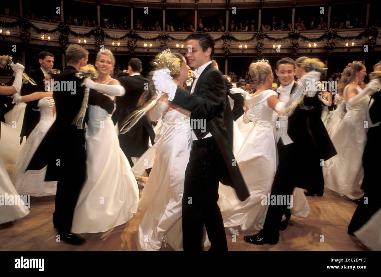 Ball Dancing Vienna High Resolution Stock Photography and Images - Alamy