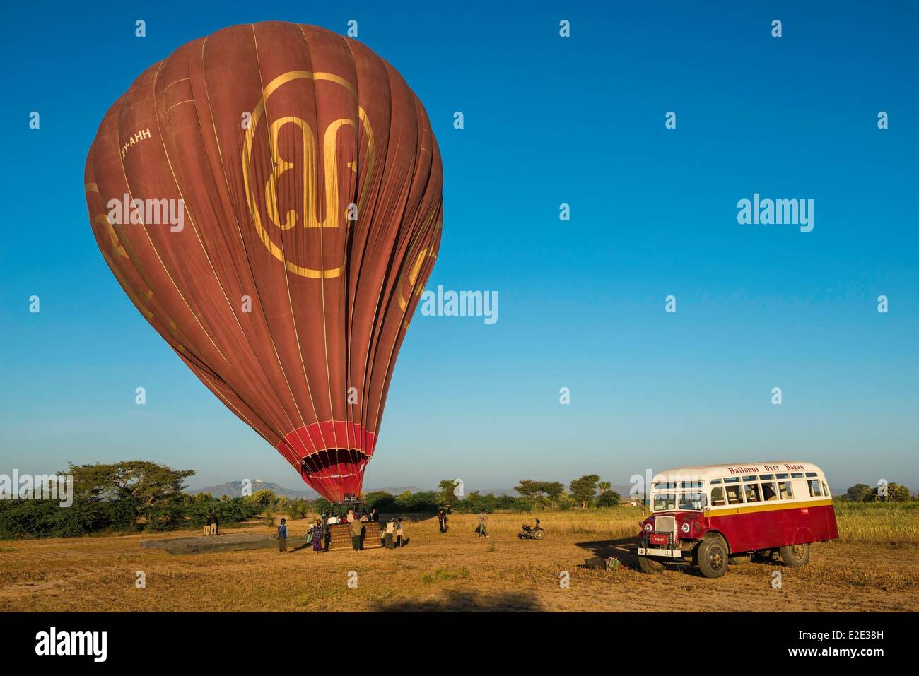 Myanmar (Burma) Mandalay division Bagan landing of the balloon Balloons ...