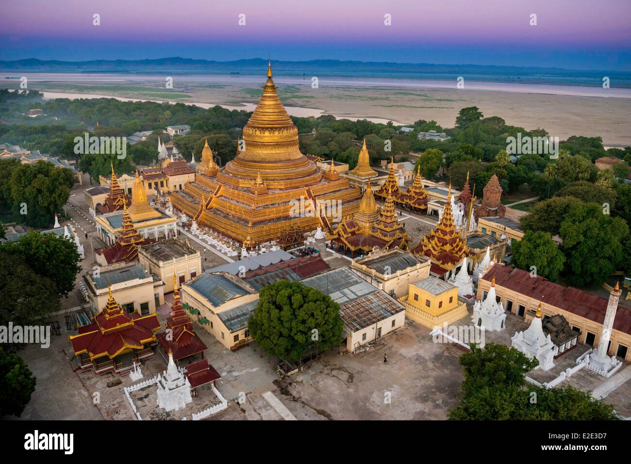 Bagan view hi-res stock photography and images - Alamy