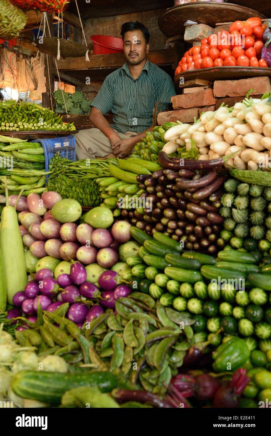 Bangladesh Dhaka (Dacca) market in Gulshan area Stock Photo - Alamy