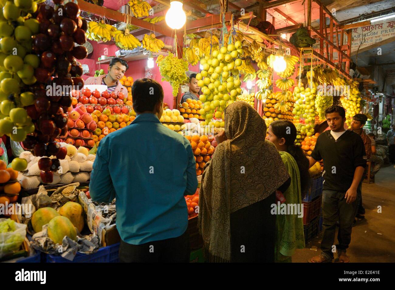 Bangladesh Dhaka (Dacca) market in Gulshan area Stock Photo - Alamy