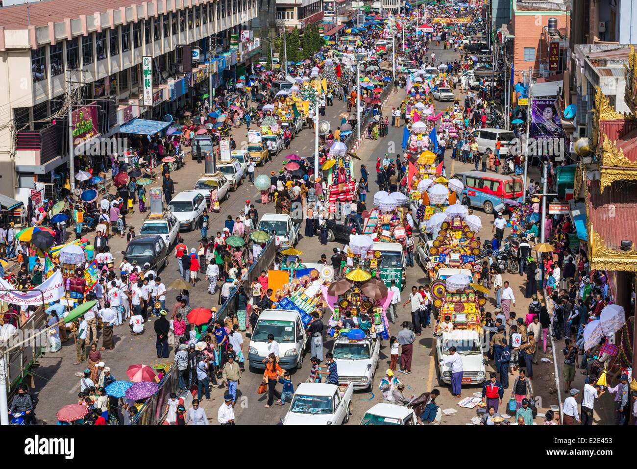 Myanmar (Burma) Shan state Taunggyi Sulamuni temple Bogyoke Aung San ...