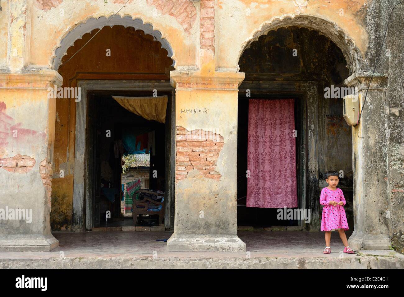 Bangladesh rajbari palace series rajbaris hi-res stock photography and ...