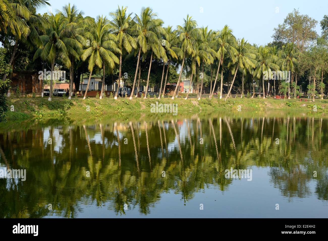 Bangladesh rajbari palace series rajbaris hi-res stock photography and ...