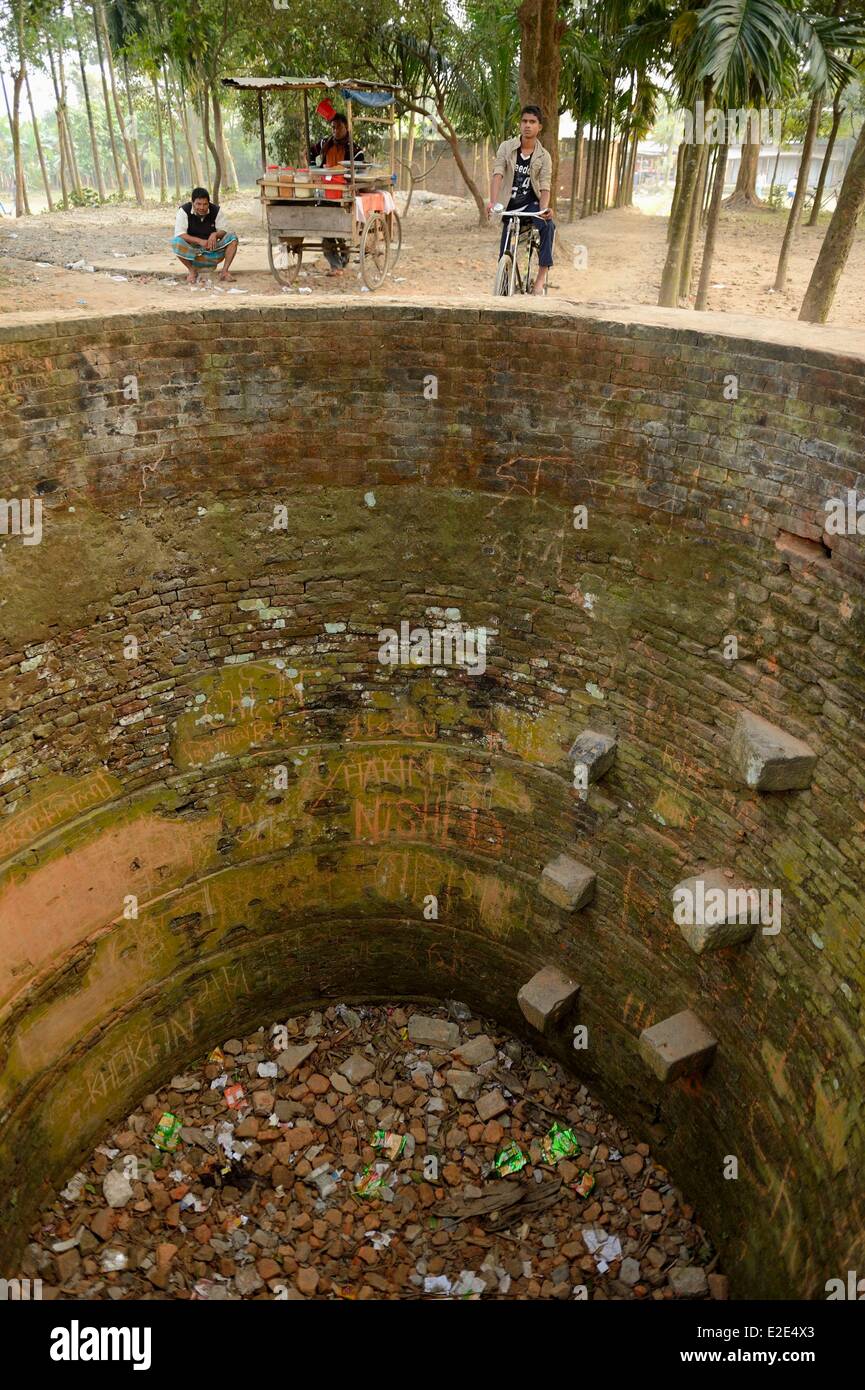 Bangladesh, Mahasthangarh is one of the earliest urban archaeological ...