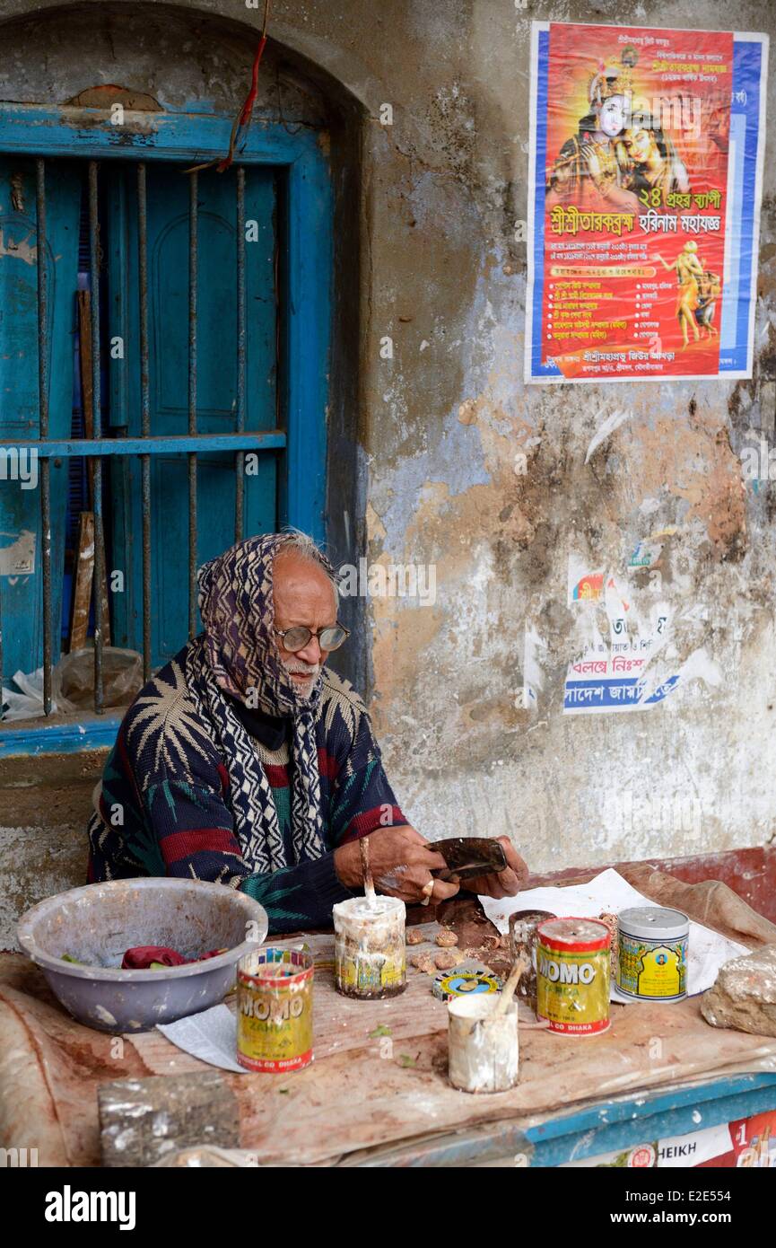 Bangladesh, Sreemangal (ou Srimangal ou Srimongol), the tea capital, is ...