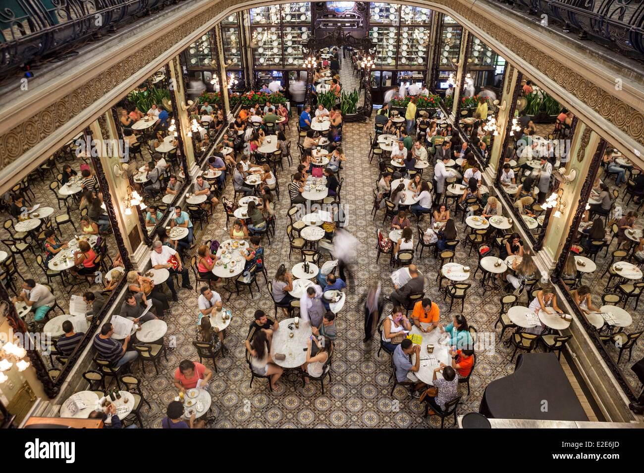 Centro colombo hi-res stock photography and images - Alamy