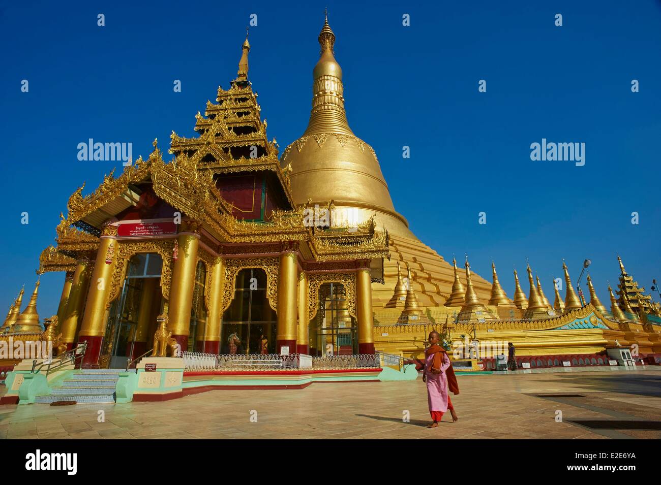 Myanmar (Burma), Bago Region, Pegu, Shwemawdaw pagoda, temple ...