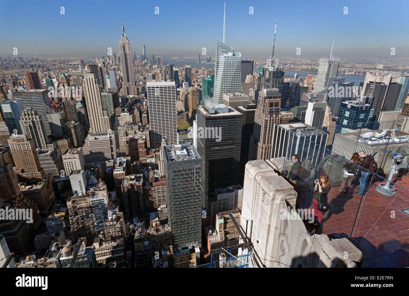 United States, New York, Manhattan, view from the rooftop observatory ...