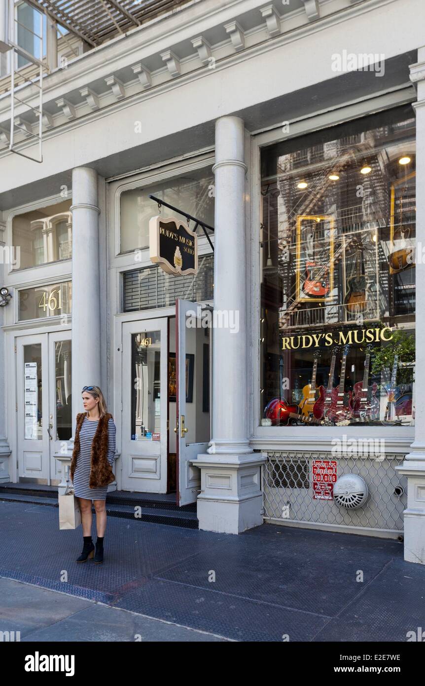 United States, New York, Manhattan, Soho, street scene Stock Photo - Alamy