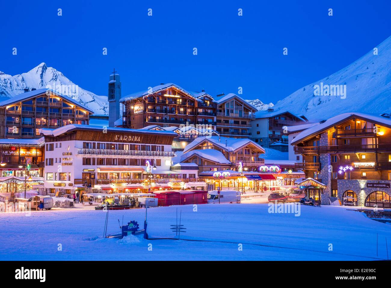Tignes Night High Resolution Stock Photography and Images - Alamy