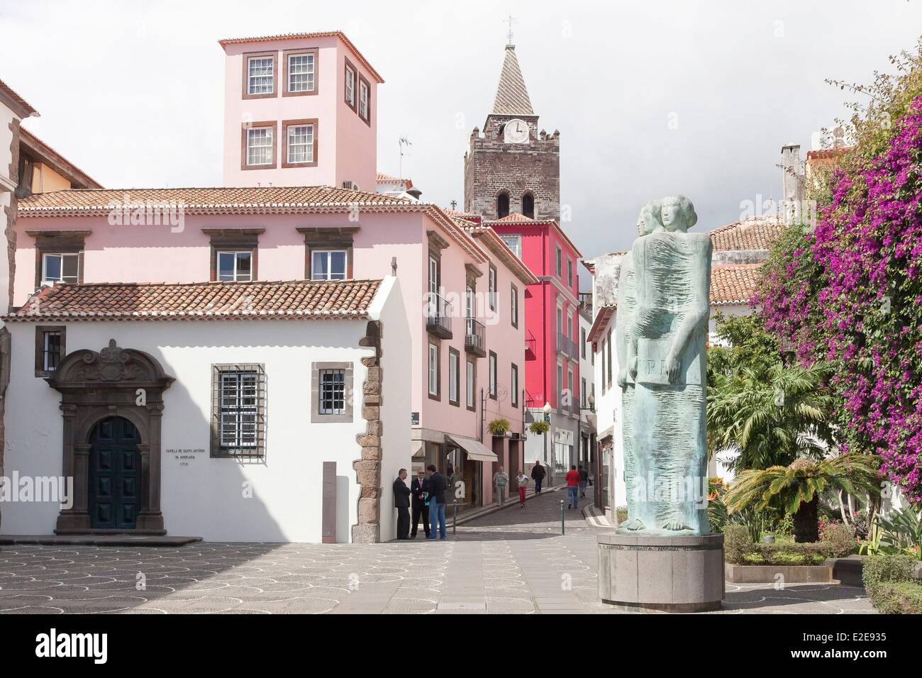 Funchal downtown hi-res stock photography and images - Alamy
