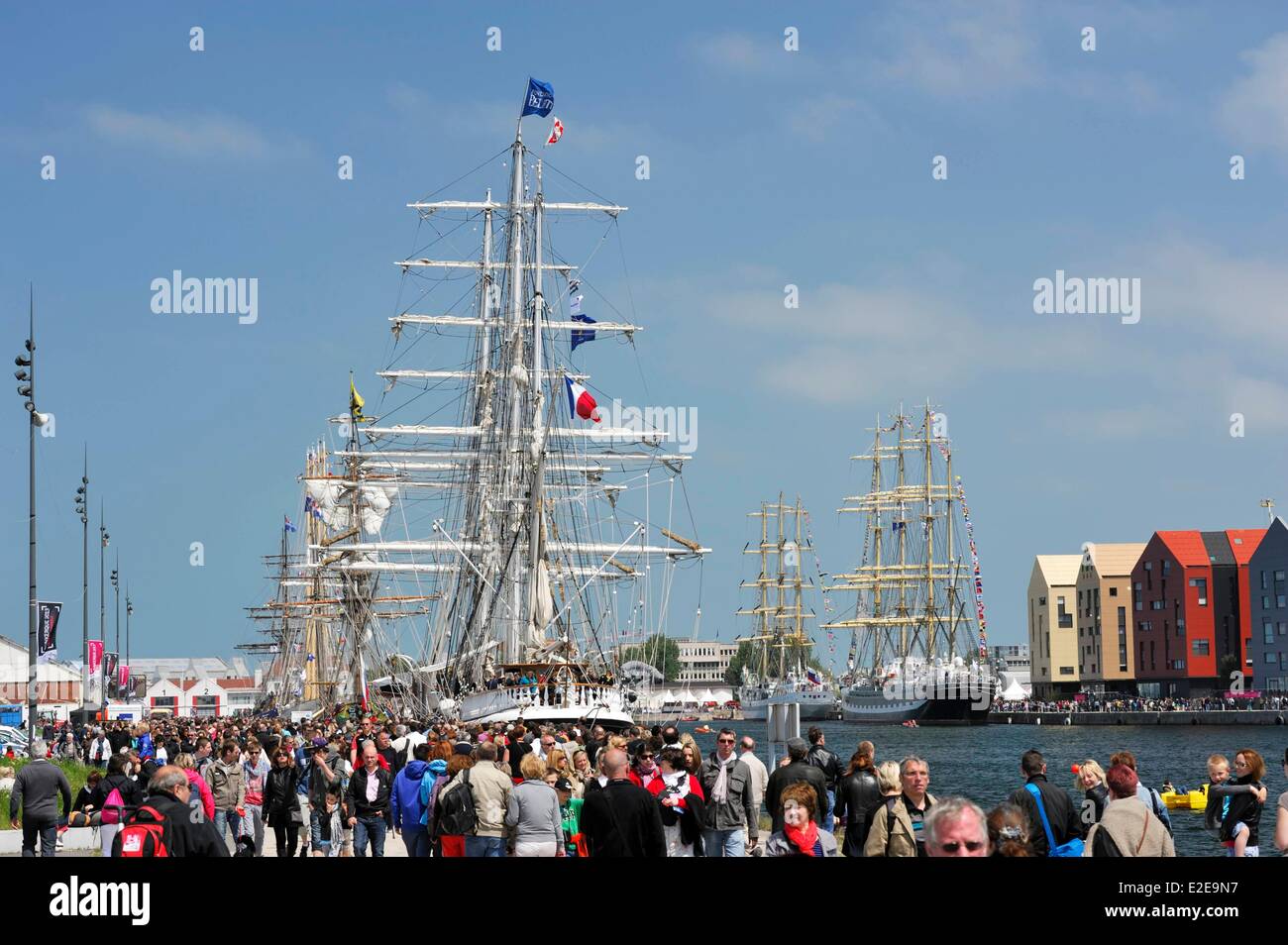 France, Nord, Dunkerque, Escale in Dunkerque, gathering of boats, boat ...