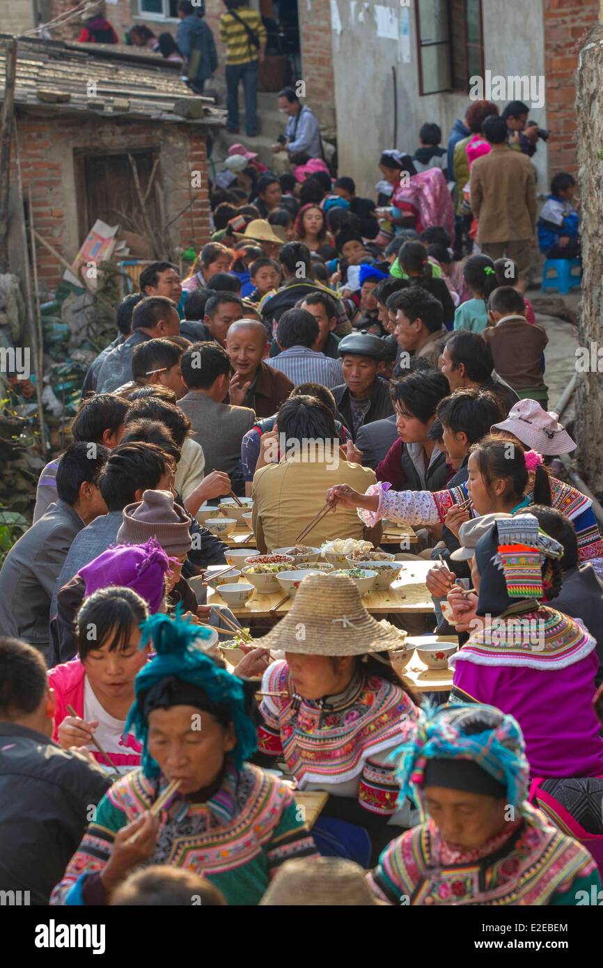 China, Yunnan province, Mengpin, Yi people, Yuanyang, Mengpin village ...