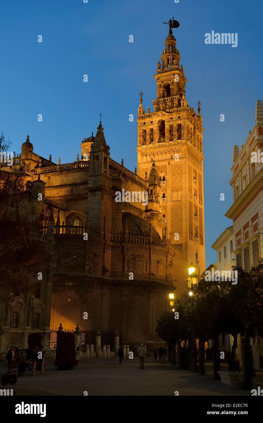 Great mosque of seville hi-res stock photography and images - Alamy