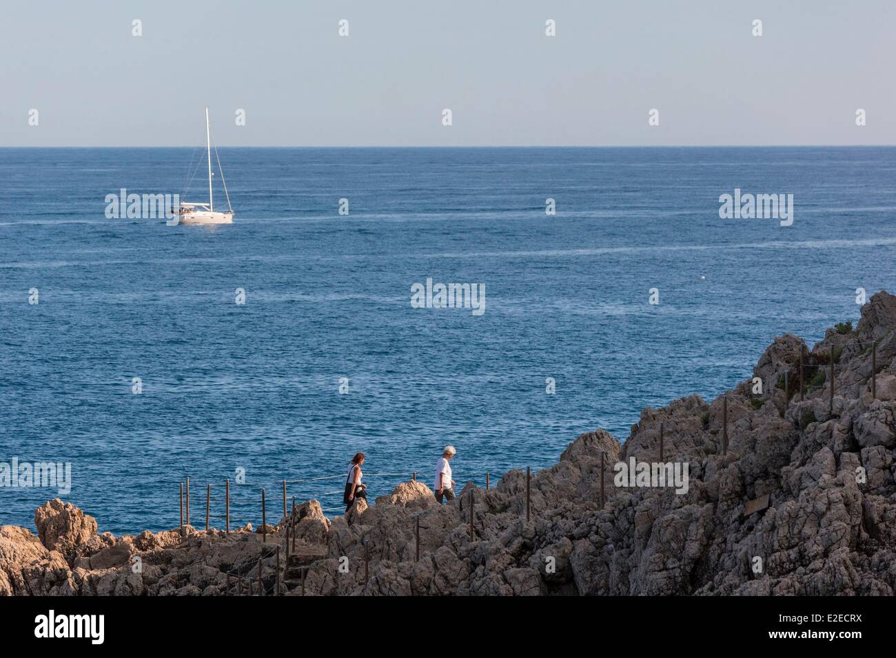 France, Alpes Maritimes, Cap d' Antibes, the path of Cape Coast (Cap ...
