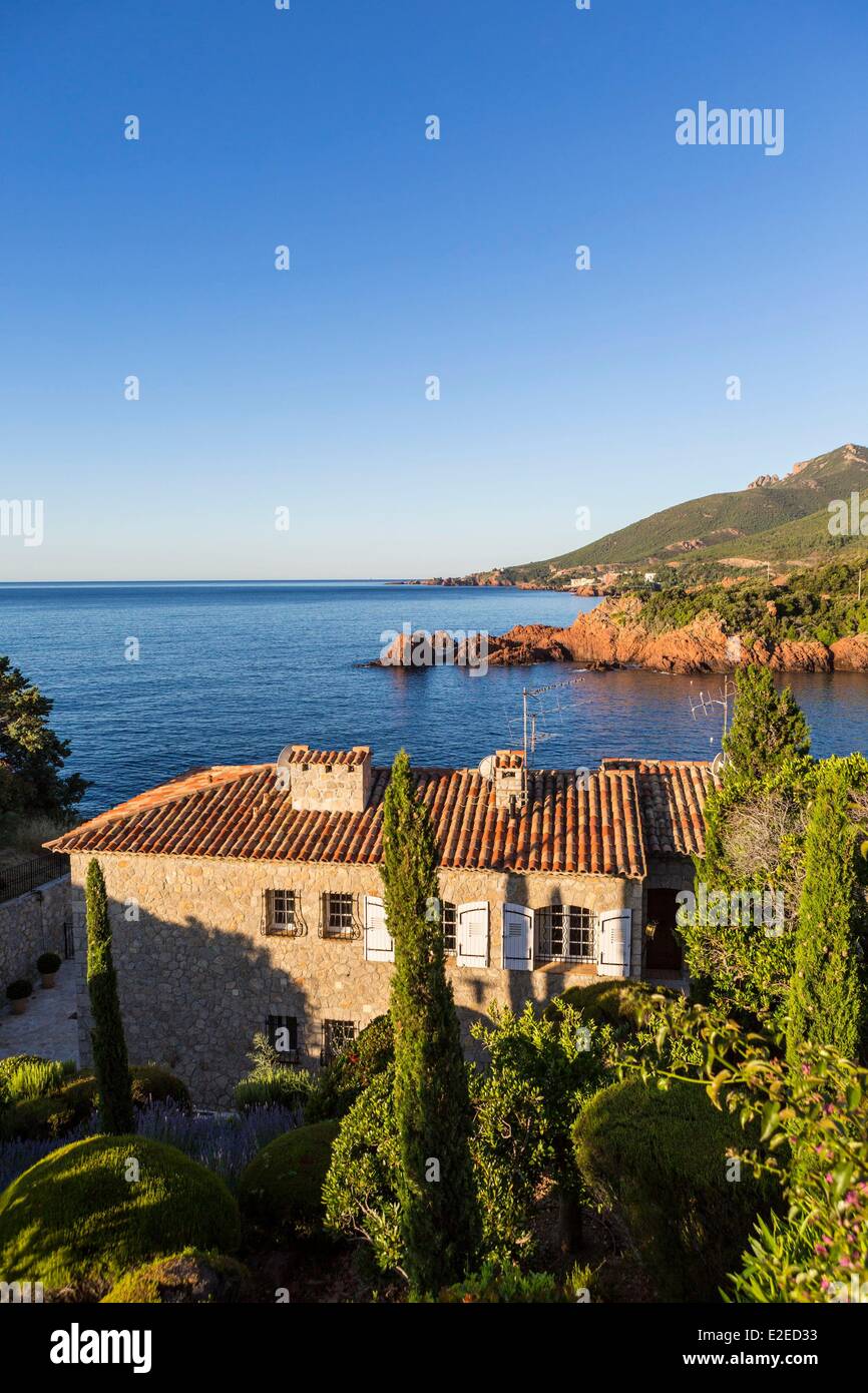 France, Var, Massif de l'Esterel, the Corniche Or (Golden Cornice ...