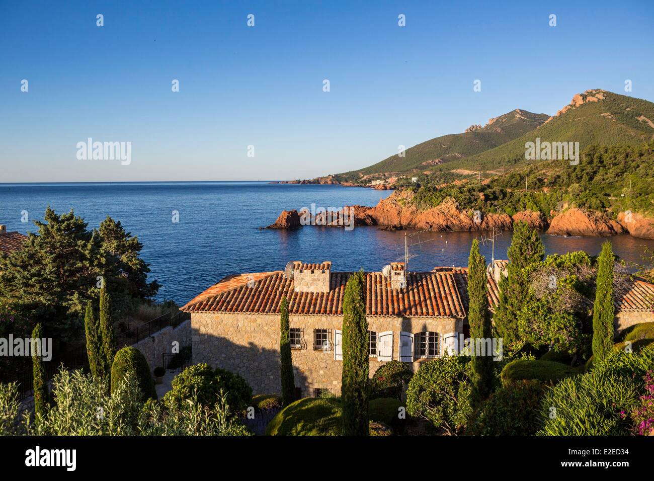 France, Var, Massif de l'Esterel, the Corniche Or (Golden Cornice ...