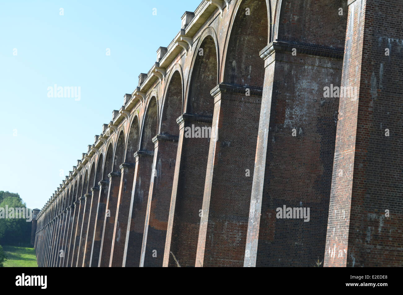 British Victorian brick built railway viaduct in Sussex Stock Photo - Alamy