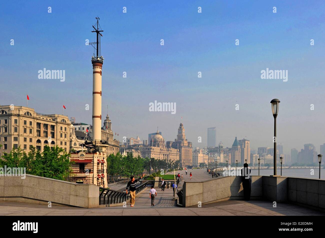 China shanghai bund lighthouse hi-res stock photography and images - Alamy