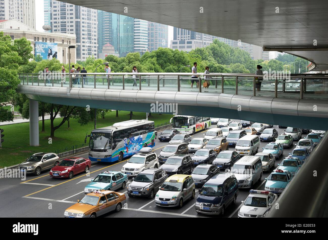 Renmin bridge hi-res stock photography and images - Alamy