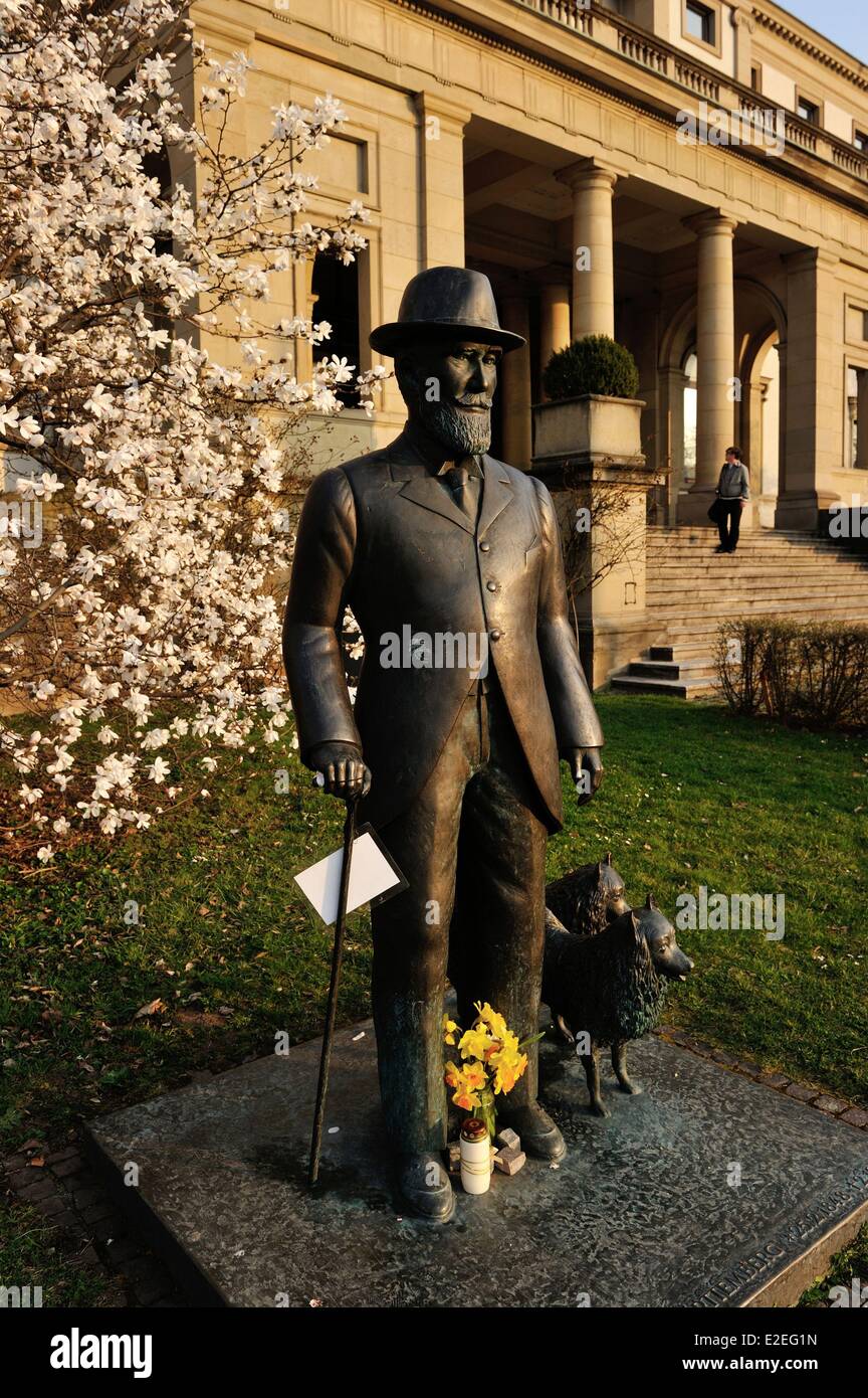 Germany, Baden Wurttemberg, Stuttgart, statue of Wilhelm II king of ...