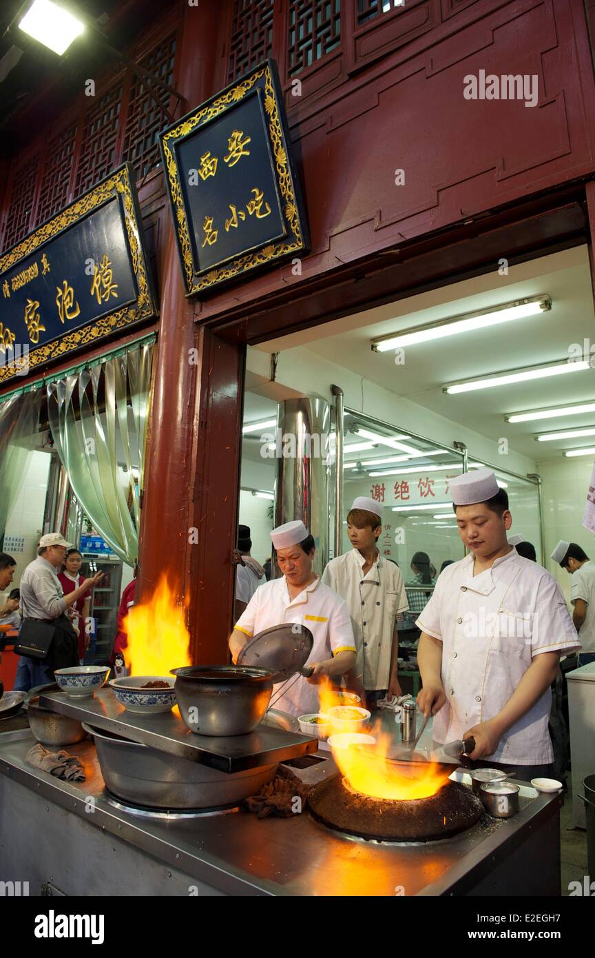 China, Shaanxi province, Xi' An, Muslim Hui district Stock Photo - Alamy