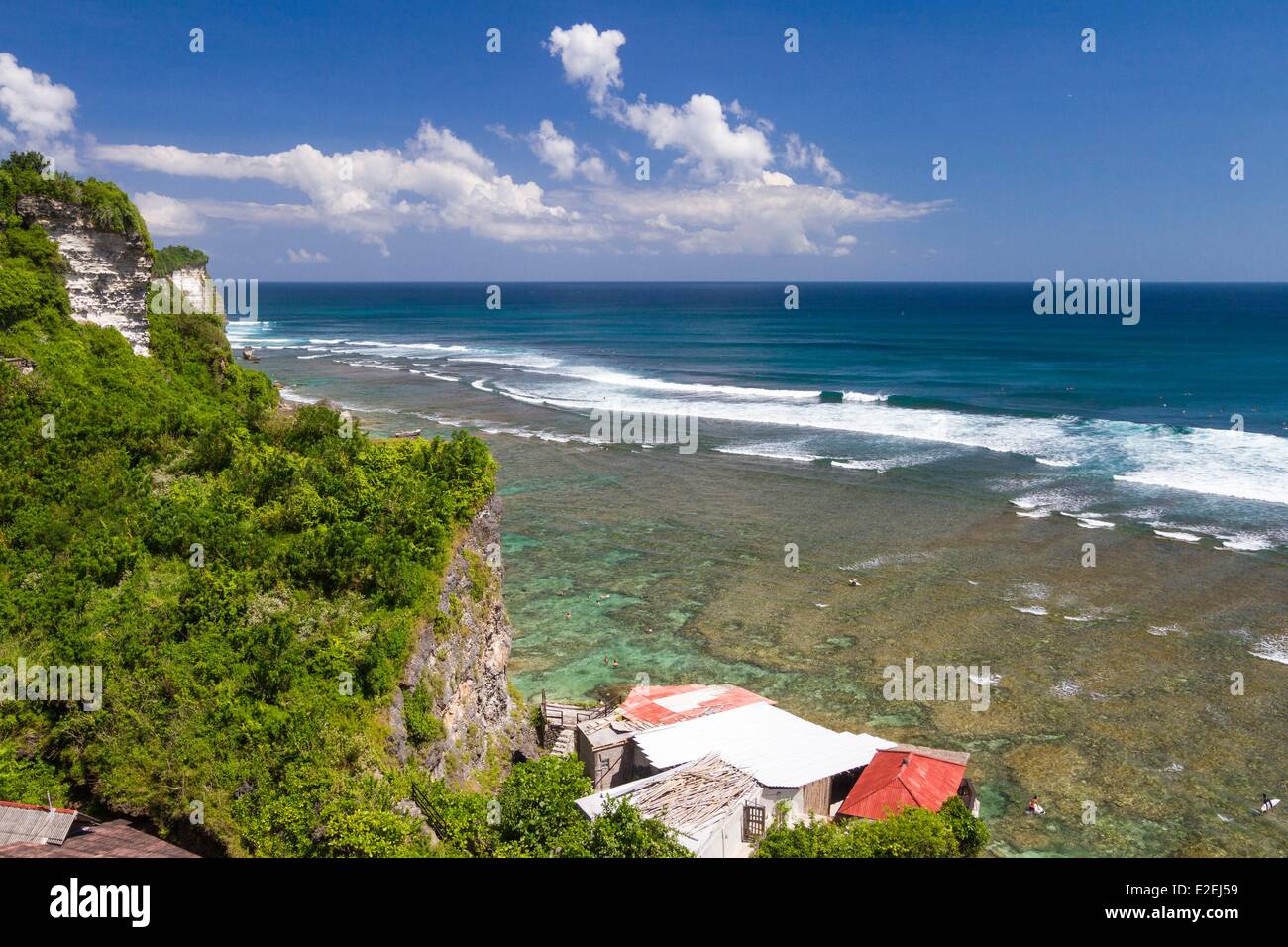 Indonesia, Bali, Bukit peninsula, Uluwatu, surf spot Stock Photo - Alamy