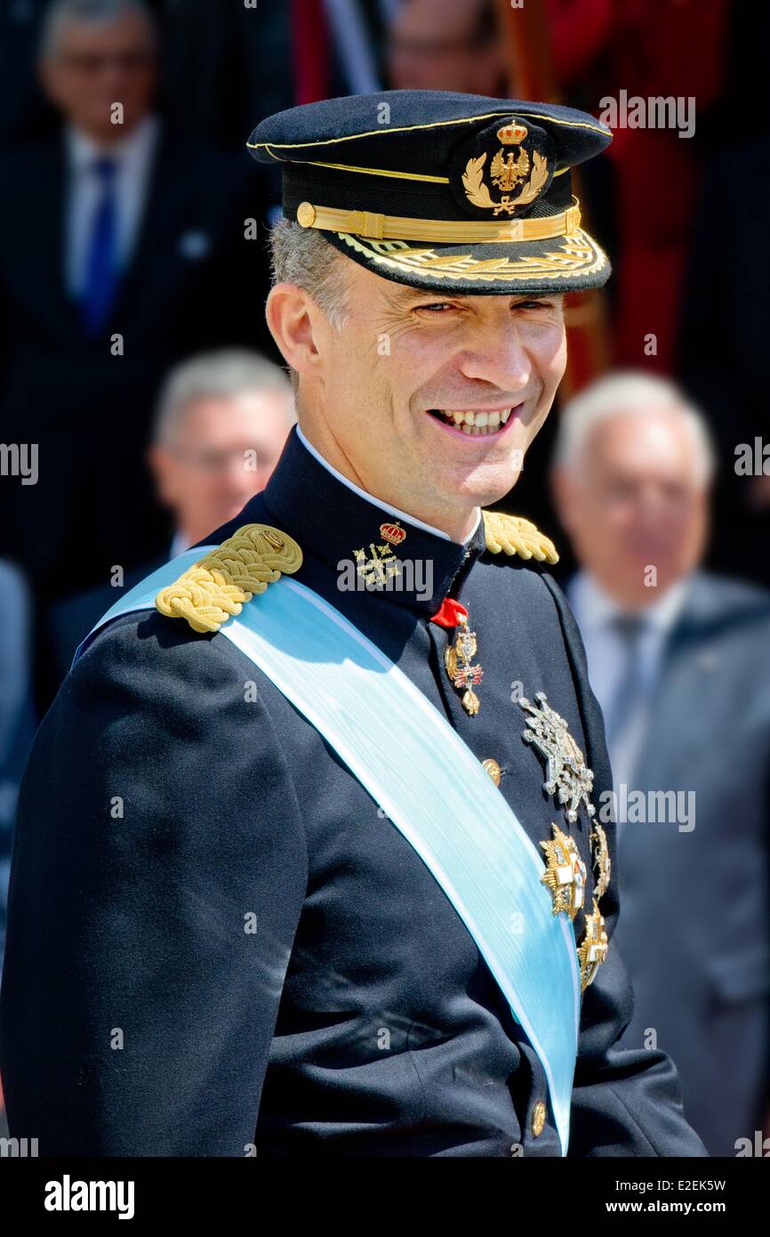 Felipe Vi Of Spain Uniform High Resolution Stock Photography and Images ...