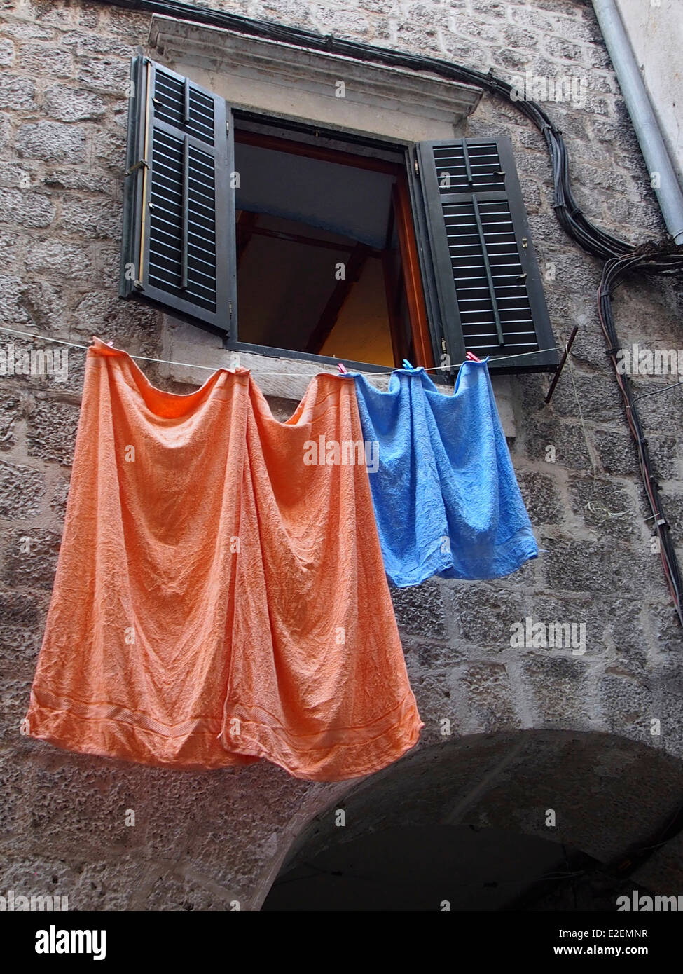 Laundry hanging on a line hi-res stock photography and images - Alamy