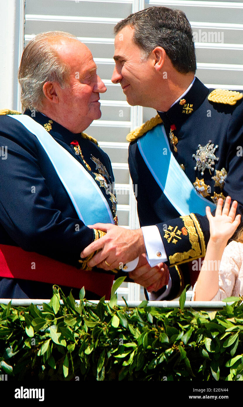 Felipe vi of spain uniform hi-res stock photography and images - Alamy