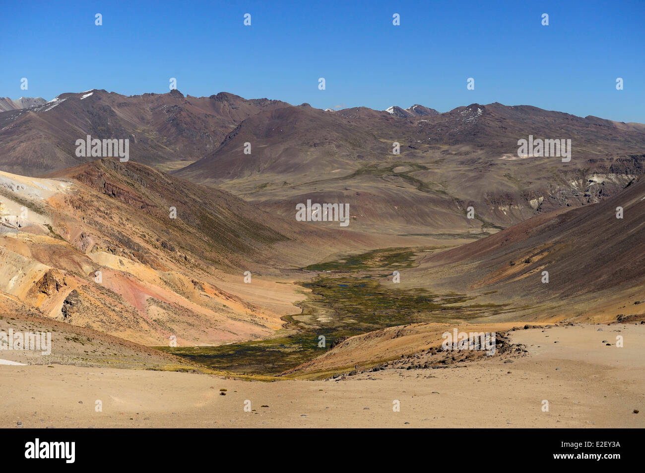 Peru, Arequipa province, Chivay, Mismi volcano (5597 m), valley of the ...